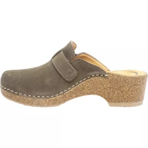 Shoes | New Womens Aetrex Olive Madison Suede Clog | Poshmark